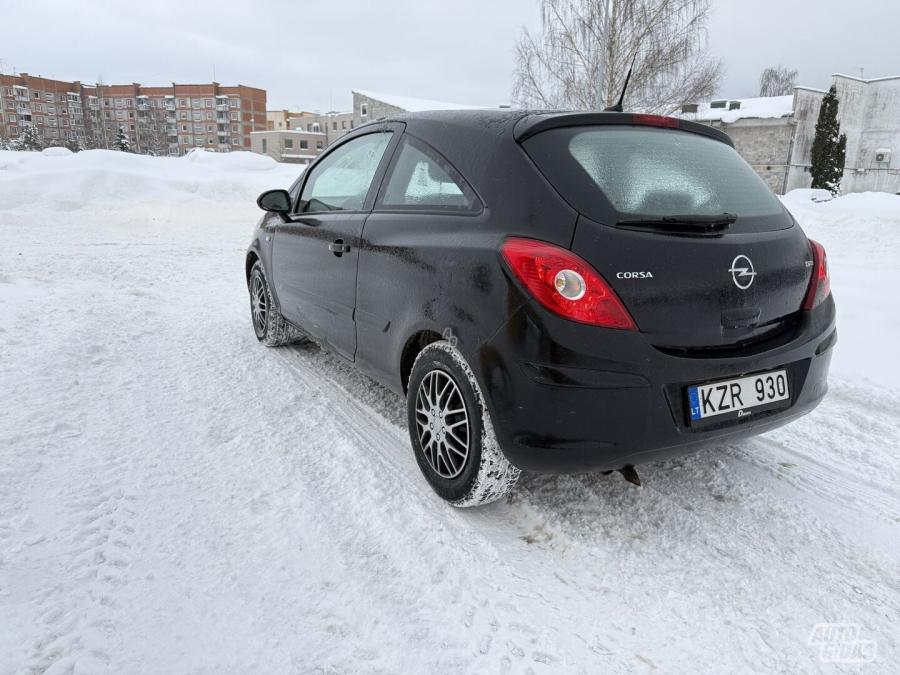 Black Opel Corsa 2007 in Radviliskis, with an engine capacity of 1.20 L and mileage of 296 thousand km for 1250 €, photo 6 on AUTOMOTO.COM.LV