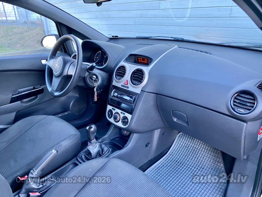 Melns Opel Corsa 2007 Hāpsalu, ar dzinēja tilpumu 1.20 L un nobraukumu 88 tūkst. km par 1599 €, foto 13 vietnē AUTOMOTO.COM.LV