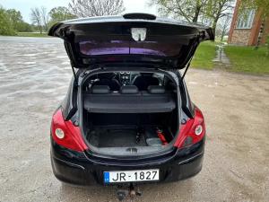Melns Opel Corsa 2007 Grobiņa, ar dzinēja tilpumu 1.40 L un nobraukumu 318 tūkst. km par 1790 €, foto 7 vietnē AUTOMOTO.COM.LV