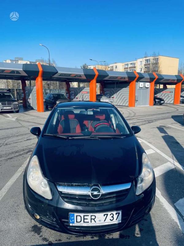 Black Opel Corsa 2007 in Panevezys, with an engine capacity of 1.23 L and mileage of 166 thousand km for 800 €, photo 4 on AUTOMOTO.COM.LV