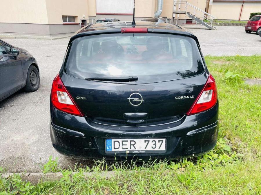 Melns Opel Corsa 2007 Panevēža, ar dzinēja tilpumu 1.23 L un nobraukumu 166 tūkst. km par 800 €, foto 9 vietnē AUTOMOTO.COM.LV