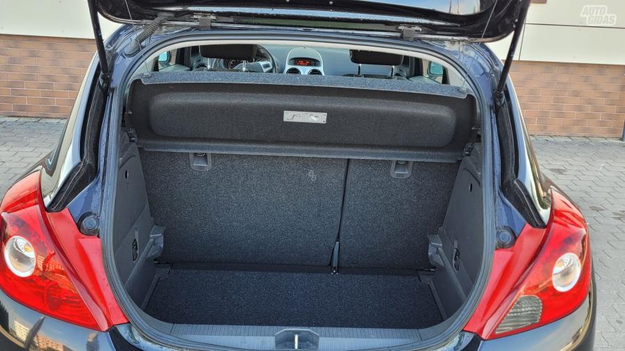 Melns Opel Corsa 2007 Kretinga, ar dzinēja tilpumu 1.20 L un nobraukumu 214 tūkst. km par 3300 €, foto 8 vietnē AUTOMOTO.COM.LV