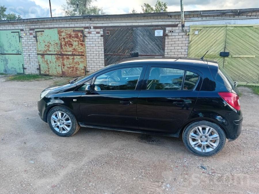 Melns Opel Corsa 2007 Cēsis, ar dzinēja tilpumu 1.30 L un nobraukumu 261 tūkst. km par 1350 €, foto 4 vietnē AUTOMOTO.COM.LV
