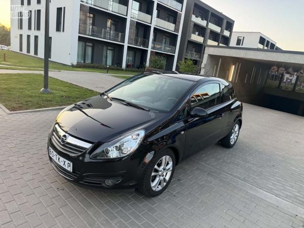 Black Opel Corsa 2007 in Vilnius, with an engine capacity of 1.40 L and mileage of 260 thousand km for 1400 €, photo 1 on AUTOMOTO.COM.LV