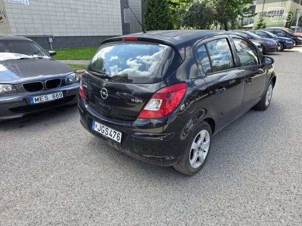 Melns Opel Corsa 2008 Kauņa, ar dzinēja tilpumu 1.20 L un nobraukumu 175 tūkst. km par 650 €, foto 3 vietnē AUTOMOTO.COM.LV