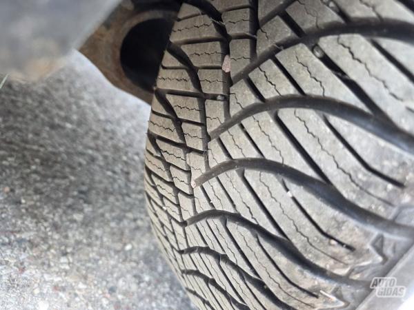Melns Opel Corsa 2008 Kauņa, ar dzinēja tilpumu 1.20 L un nobraukumu 175 tūkst. km par 650 €, foto 6 vietnē AUTOMOTO.COM.LV