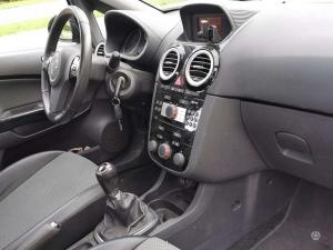 Black Opel Corsa 2008 in Vilnius, with an engine capacity of 1.69 L and mileage of 266 thousand km for 800 €, photo 16 on AUTOMOTO.COM.LV