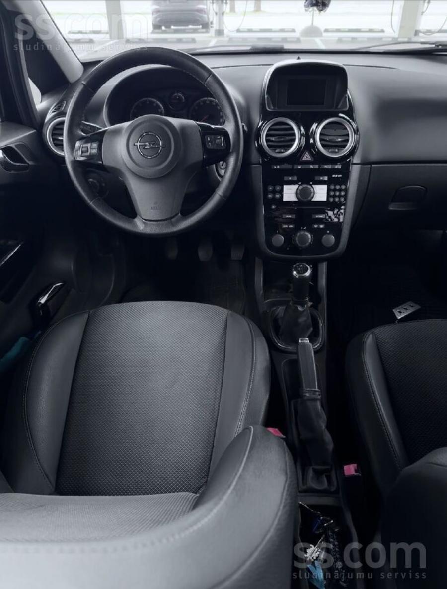 Melns Opel Corsa 2008 Limbaži, ar dzinēja tilpumu 1.40 L un nobraukumu 180 tūkst. km par 3000 €, foto 4 vietnē AUTOMOTO.COM.LV
