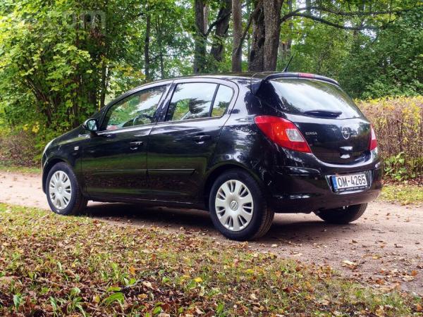 Opel Corsa 2008 in Preili on AUTOMOTO.COM.LV Black Opel Corsa 2008 in Preili, with an engine capacity of 1.20 L and mileage of 163 thousand km for 2490 €, photo 8 on AUTOMOTO.COM.LV