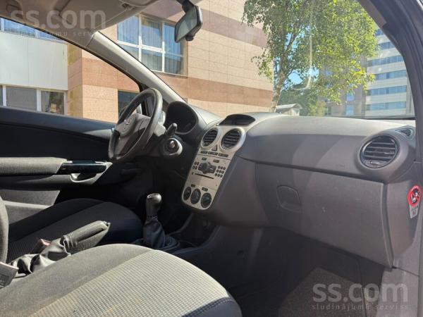 Melns Opel Corsa 2009 Rīga, ar dzinēja tilpumu 1.00 L un nobraukumu 0 tūkst. km par 2500 €, foto 6 vietnē AUTOMOTO.COM.LV