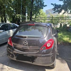 Melns Opel Corsa 2009 Viļņa, ar dzinēja tilpumu 0.00 L un nobraukumu 182 tūkst. km par 750 €, foto 3 vietnē AUTOMOTO.COM.LV