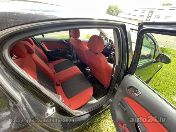 Melns Opel Corsa 2010 Rapla, ar dzinēja tilpumu 1.20 L un nobraukumu 166 tūkst. km par 2690 €, foto 8 vietnē AUTOMOTO.COM.LV