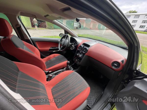 Melns Opel Corsa 2010 Rapla, ar dzinēja tilpumu 1.20 L un nobraukumu 166 tūkst. km par 2690 €, foto 9 vietnē AUTOMOTO.COM.LV