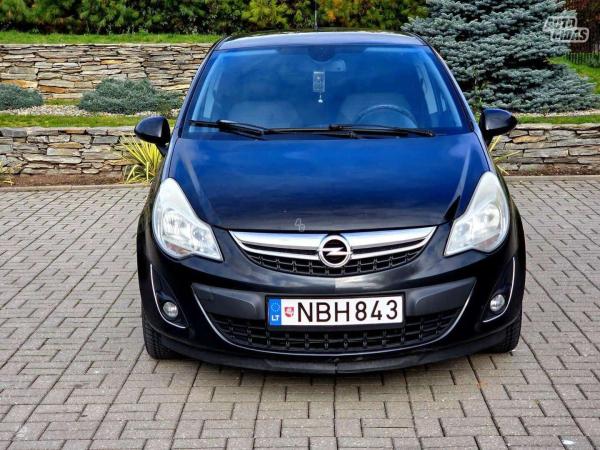 Melns Opel Corsa 2012 Viļņa, ar dzinēja tilpumu 1.20 L un nobraukumu 291 tūkst. km par 2500 €, foto 2 vietnē AUTOMOTO.COM.LV