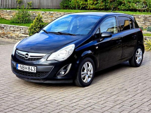 Melns Opel Corsa 2012 Viļņa, ar dzinēja tilpumu 1.20 L un nobraukumu 291 tūkst. km par 2500 €, foto 4 vietnē AUTOMOTO.COM.LV