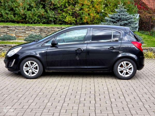 Melns Opel Corsa 2012 Viļņa, ar dzinēja tilpumu 1.20 L un nobraukumu 291 tūkst. km par 2500 €, foto 5 vietnē AUTOMOTO.COM.LV