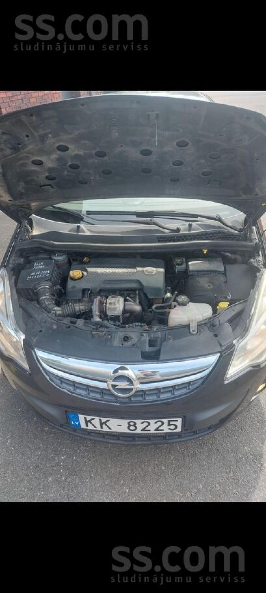 Black Opel Corsa 2012 in Daugavpils, with an engine capacity of 1.30 L and mileage of 289 thousand km for 2250 €, photo 6 on AUTOMOTO.COM.LV