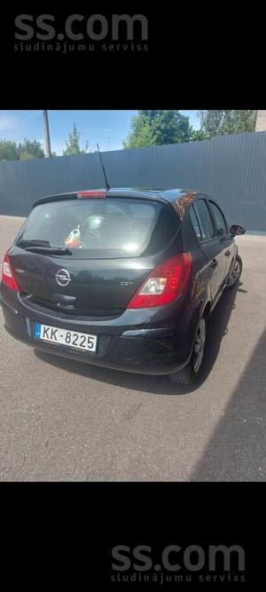 Melns Opel Corsa 2012 Daugavpils, ar dzinēja tilpumu 1.30 L un nobraukumu 289 tūkst. km par 2150 €, foto 3 vietnē AUTOMOTO.COM.LV
