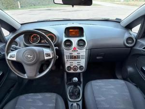 Black Opel Corsa 2012 in Riga, with an engine capacity of 1.30 L and mileage of 251 thousand km for 2300 €, photo 7 on AUTOMOTO.COM.LV