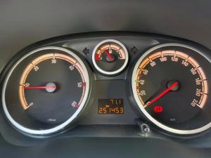 Black Opel Corsa 2012 in Riga, with an engine capacity of 1.30 L and mileage of 251 thousand km for 2300 €, photo 12 on AUTOMOTO.COM.LV