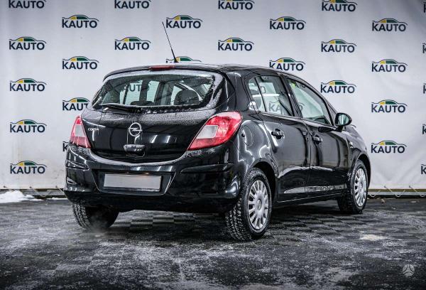 Melns Opel Corsa 2013 Kauņa, ar dzinēja tilpumu 1.40 L un nobraukumu 209 tūkst. km par 3590 €, foto 3 vietnē AUTOMOTO.COM.LV