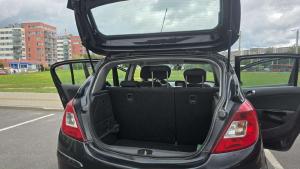 Melns Opel Corsa 2013 Viļņa, ar dzinēja tilpumu 1.20 L un nobraukumu 132 tūkst. km par 2450 €, foto 8 vietnē AUTOMOTO.COM.LV