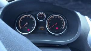 Melns Opel Corsa 2013 Viļņa, ar dzinēja tilpumu 1.20 L un nobraukumu 132 tūkst. km par 2450 €, foto 10 vietnē AUTOMOTO.COM.LV