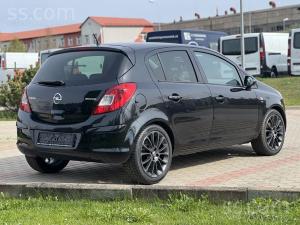 Black Opel Corsa 2013 in Cesis, with an engine capacity of 1.30 L and mileage of 224 thousand km for 3950 €, photo 4 on AUTOMOTO.COM.LV