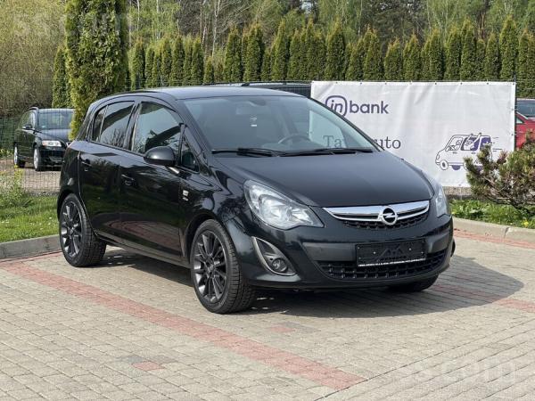 Black Opel Corsa 2013 in Cesis, with an engine capacity of 1.30 L and mileage of 224 thousand km for 3950 €, photo 5 on AUTOMOTO.COM.LV