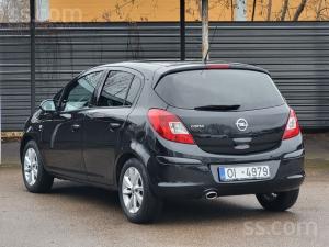 Melns Opel Corsa 2014 Jelgava, ar dzinēja tilpumu 1.40 L un nobraukumu 173 tūkst. km par 4990 €, foto 7 vietnē AUTOMOTO.COM.LV