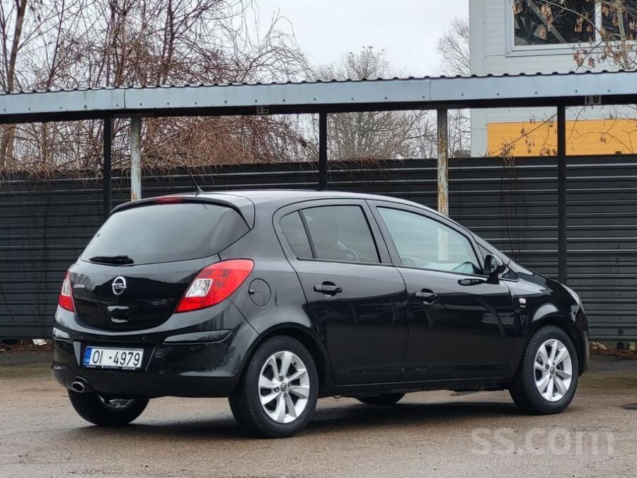 Melns Opel Corsa 2014 Jelgava, ar dzinēja tilpumu 1.40 L un nobraukumu 173 tūkst. km par 4990 €, foto 9 vietnē AUTOMOTO.COM.LV