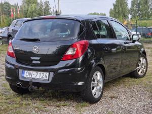 Melns Opel Corsa 2014 Kuldīga, ar dzinēja tilpumu 1.40 L un nobraukumu 282 tūkst. km par 3850 €, foto 4 vietnē AUTOMOTO.COM.LV