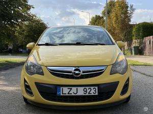 Black Opel Corsa 2014 in Vilnius, with an engine capacity of 1.20 L and mileage of 220 thousand km for 1650 €, photo 3 on AUTOMOTO.COM.LV