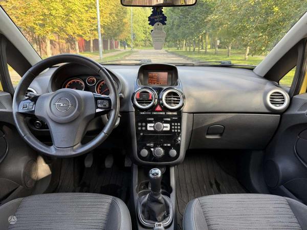 Opel Corsa 2014 in Vilnius on AUTOMOTO.COM.LV Black Opel Corsa 2014 in Vilnius, with an engine capacity of 1.20 L and mileage of 220 thousand km for 1650 €, photo 11 on AUTOMOTO.COM.LV