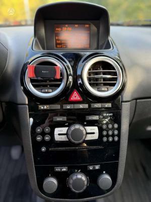 Black Opel Corsa 2014 in Vilnius, with an engine capacity of 1.20 L and mileage of 220 thousand km for 1650 €, photo 14 on AUTOMOTO.COM.LV