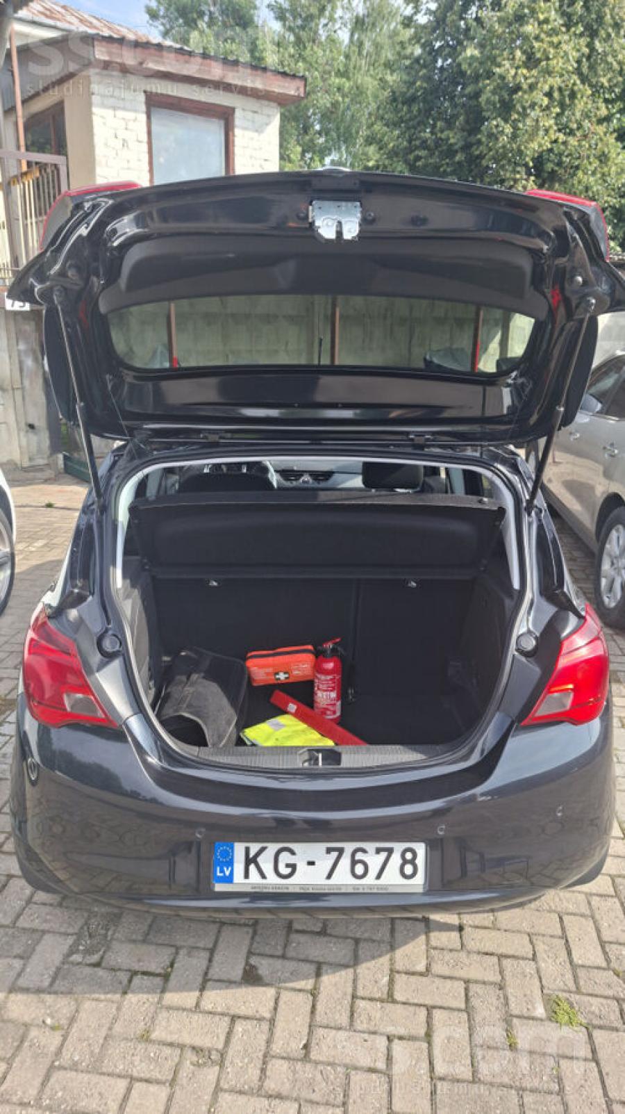 Черный Опель Корса 2016 в Даугавпилс, объемом двигателя 1.40 л и пробегом 51 тыс. км за 7900 €, фото 10 на AUTOMOTO.COM.LV