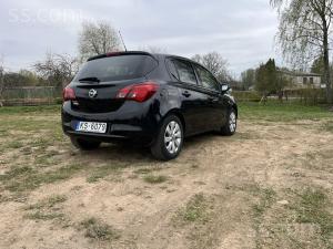 Black Opel Corsa 2017 in Liepaja, with an engine capacity of 1.40 L and mileage of 147 thousand km for 5500 €, photo 4 on AUTOMOTO.COM.LV
