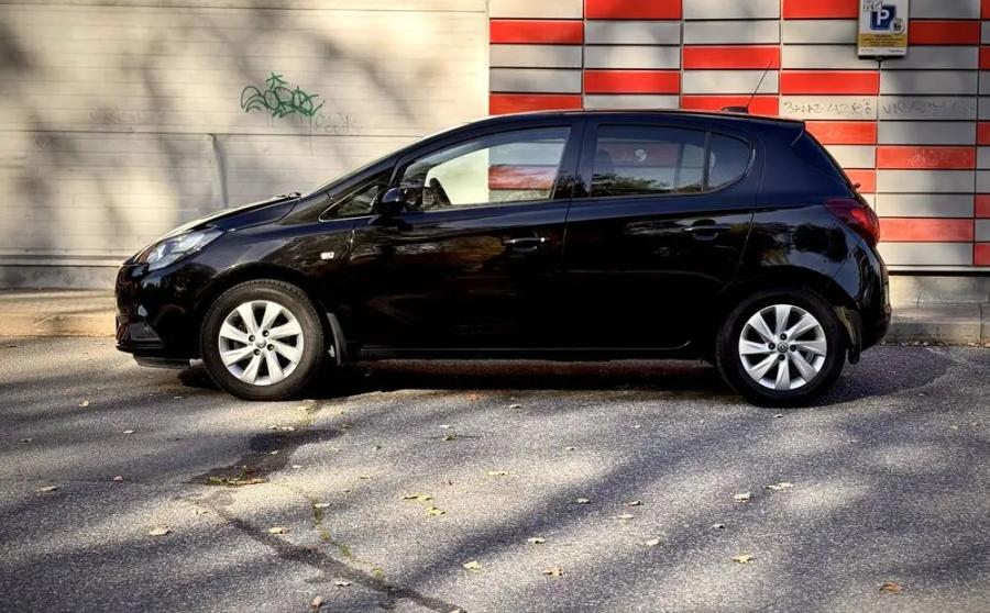 Melns Opel Corsa 2019 Rīga, ar dzinēja tilpumu 1.40 L un nobraukumu 83 tūkst. km par 7750 €, foto 3 vietnē AUTOMOTO.COM.LV