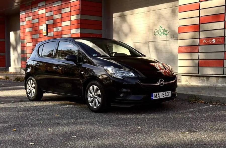 Melns Opel Corsa 2019 Rīga, ar dzinēja tilpumu 1.40 L un nobraukumu 83 tūkst. km par 7750 €, foto 6 vietnē AUTOMOTO.COM.LV