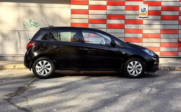 Black Opel Corsa 2019 in Riga, with an engine capacity of 1.40 L and mileage of 83 thousand km for 7750 €, photo 6 on AUTOMOTO.COM.LV