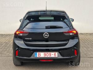 Black Opel Corsa 2020 in Riga, with an engine capacity of 1.30 L and mileage of 150 thousand km for 9555 €, photo 7 on AUTOMOTO.COM.LV