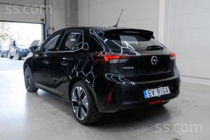 Black Opel Corsa 2021 in Riga, with an engine capacity of 0.00 L and mileage of 69 thousand km for 17190 €, photo 6 on AUTOMOTO.COM.LV