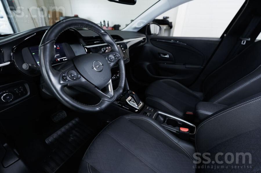 Black Opel Corsa 2021 in Riga, with an engine capacity of 0.00 L and mileage of 69 thousand km for 17190 €, photo 13 on AUTOMOTO.COM.LV