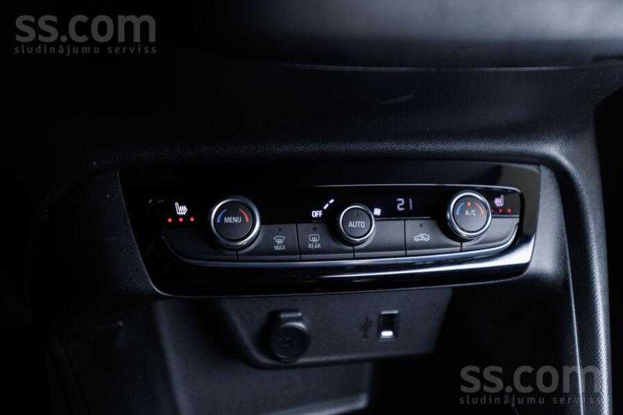 Black Opel Corsa 2021 in Riga, with an engine capacity of 0.00 L and mileage of 69 thousand km for 17190 €, photo 20 on AUTOMOTO.COM.LV