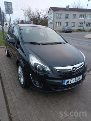 Melns Opel Corsa 2011 Rīga, ar dzinēja tilpumu 1.70 L un nobraukumu 304 tūkst. km par 3190 €, foto  vietnē AUTOMOTO.COM.LV