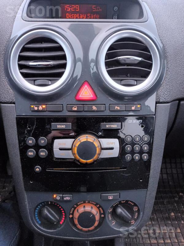 Melns Opel Corsa 2011 Rīga, ar dzinēja tilpumu 1.70 L un nobraukumu 304 tūkst. km par 2800 €, foto 5 vietnē AUTOMOTO.COM.LV