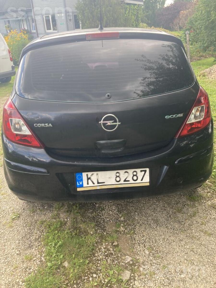 Melns Opel Corsa 2008 Rīga, ar dzinēja tilpumu 1.20 L un nobraukumu 305 tūkst. km par 1000 €, foto 4 vietnē AUTOMOTO.COM.LV