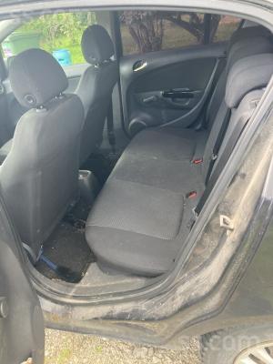Melns Opel Corsa 2008 Rīga, ar dzinēja tilpumu 1.20 L un nobraukumu 305 tūkst. km par 1000 €, foto 7 vietnē AUTOMOTO.COM.LV