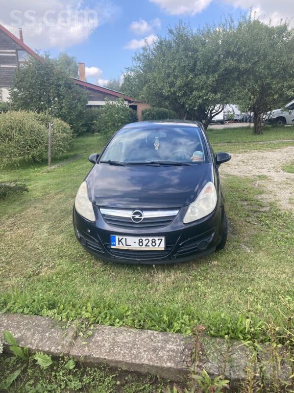 Melns Opel Corsa 2008 Rīga, ar dzinēja tilpumu 1.30 L un nobraukumu 305 tūkst. km par 800 €, foto 1 vietnē AUTOMOTO.COM.LV