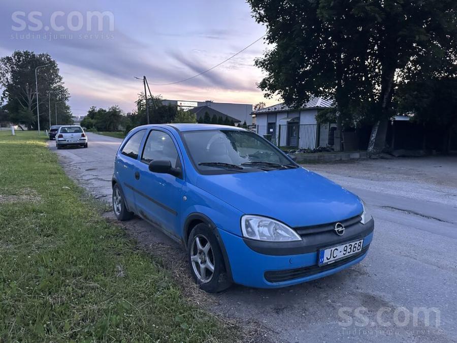 Синий Опель Корса 2002 в Рига, объемом двигателя 1.70 л и пробегом 350 тыс. км за 400 €, фото 3 на AUTOMOTO.COM.LV